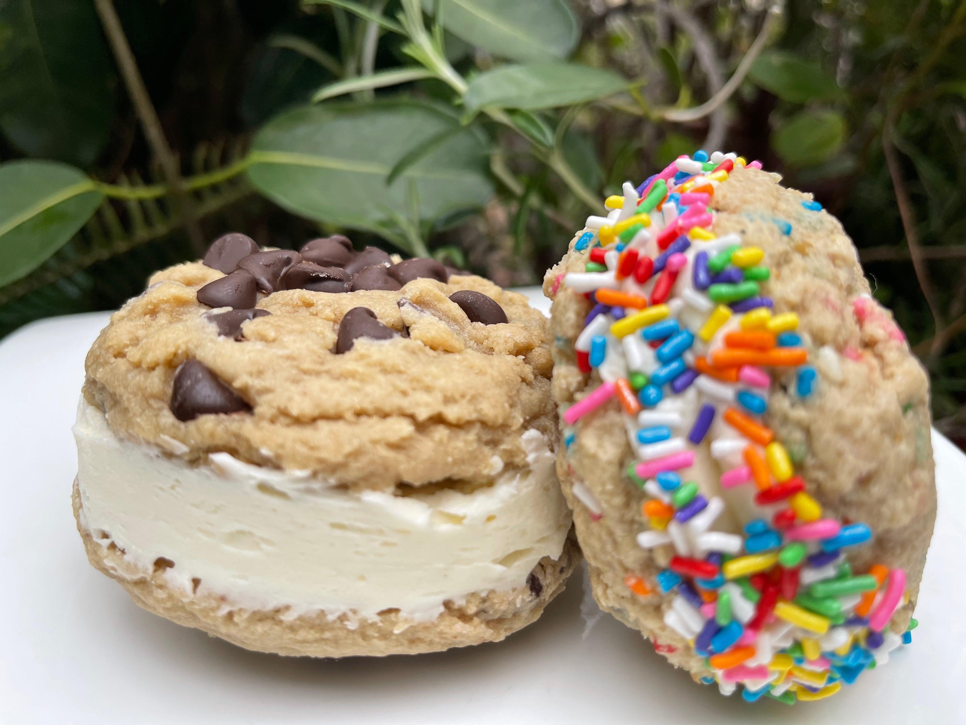 SANDWICH CREME COOKIES – Coco Luv Cookies